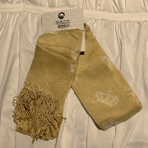 Hard Rock Cafe | Accessories | Hard Rock Couture Falling Crowne Scarf ...